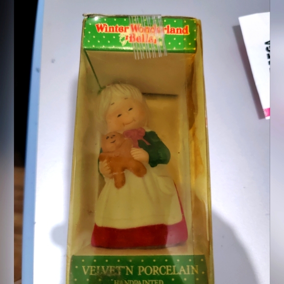 JASCO | Holiday | Vintage Jasco Mrs Santa Claus Bell 985 | Poshmark